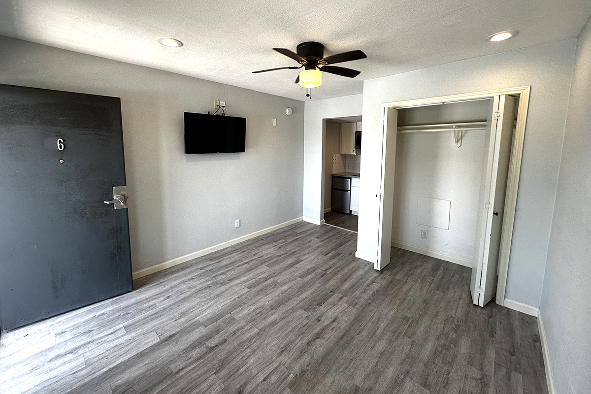 Find Affordable Off-Campus Student Housing in Houston, TX